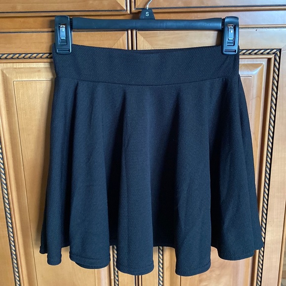 Urban Coco | Skirts | Urban Coco Mini Skater Skirt | Poshmark